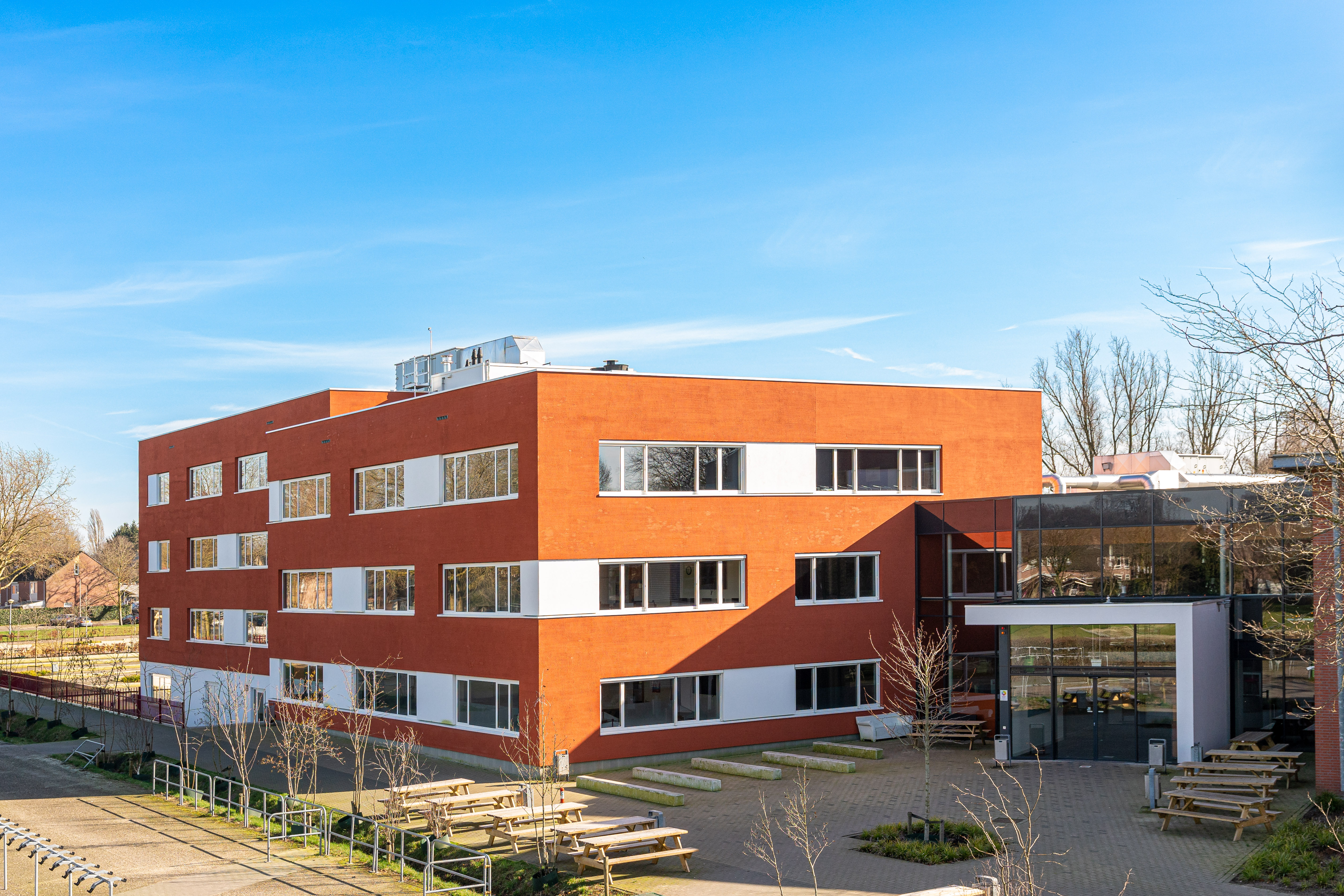 Udens College, Uden